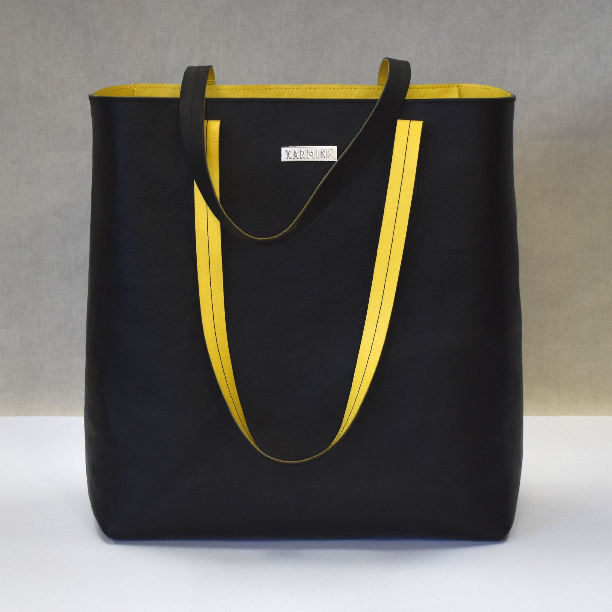 Lilly Leather Tote (2 colours) – Karmine Leather & Leathercraft